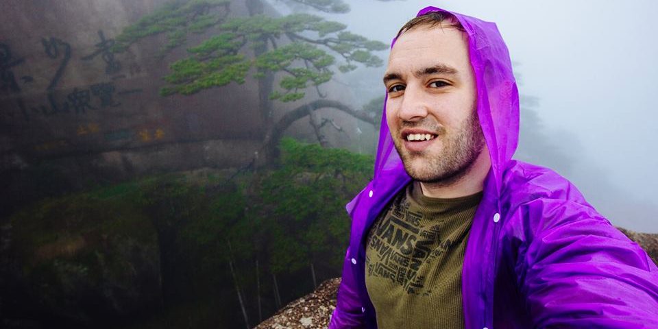 Collin Abroadcast - Famous YouTube Haggler! | Techie + Gamers