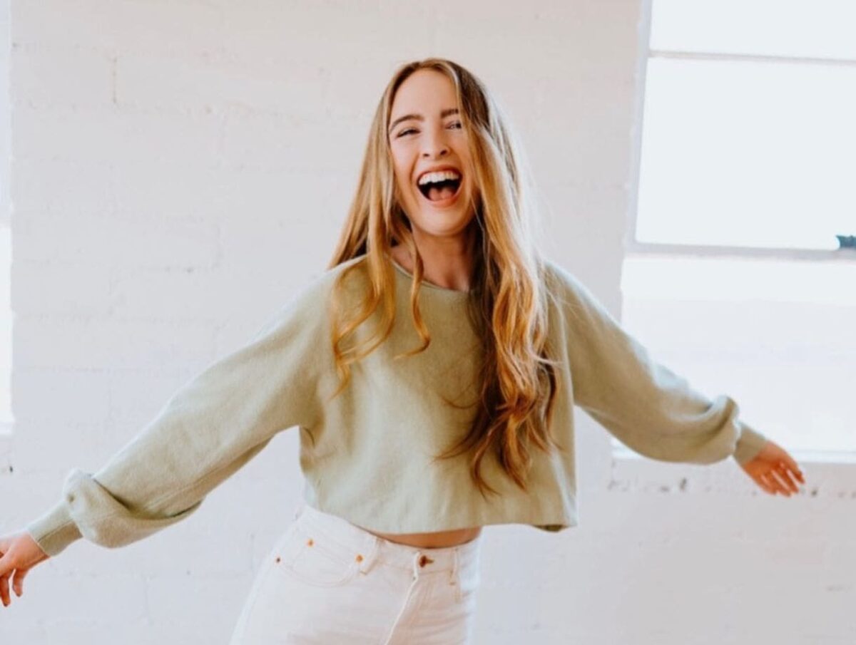 Miss Excel - TikTok Star Making $100,000 Per Month With Spreadsheets ...