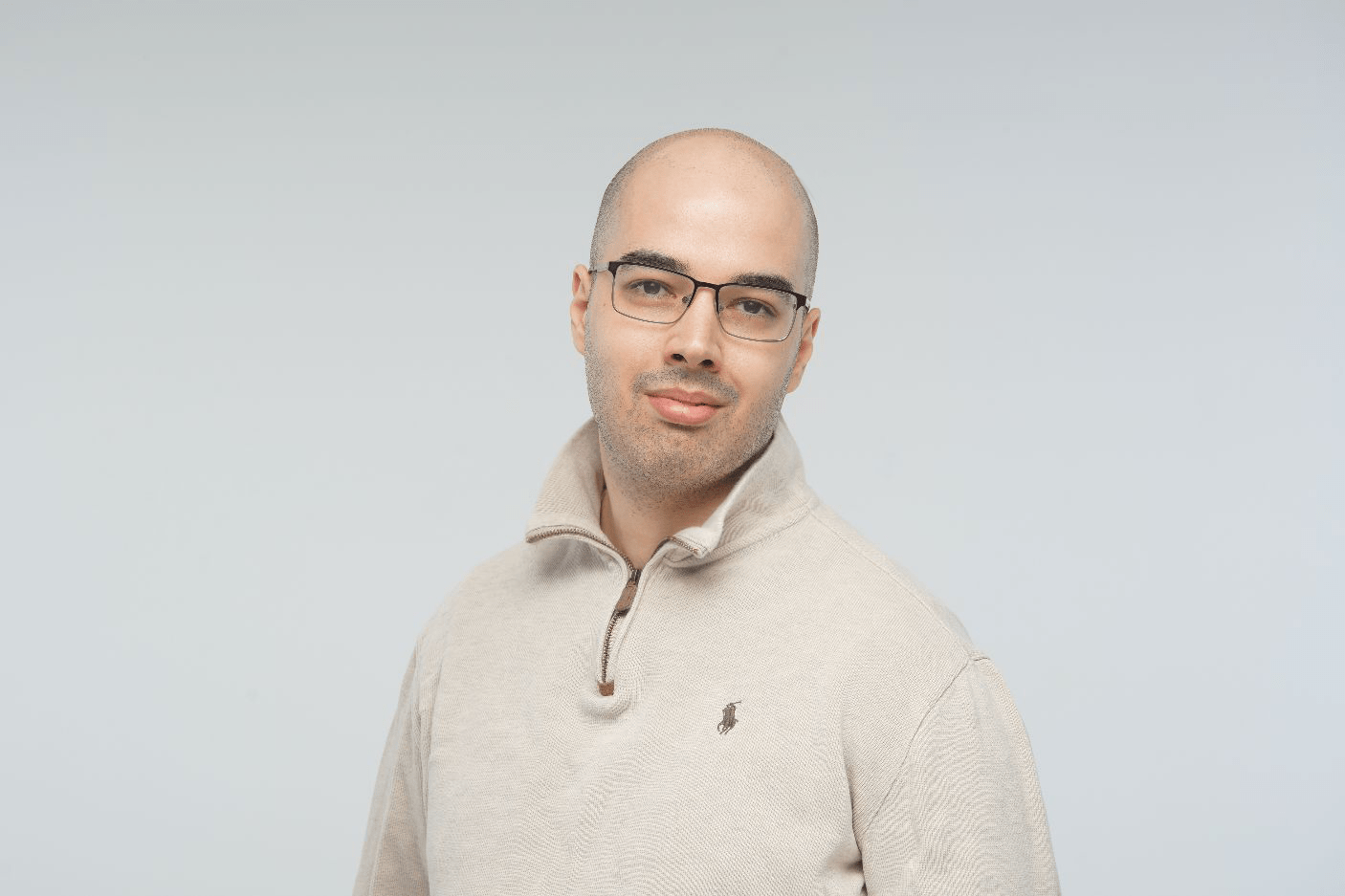 Adam Fayed - The Expat Financial Entrepreneur is Worth Over $10 Million - Techie + Gamers